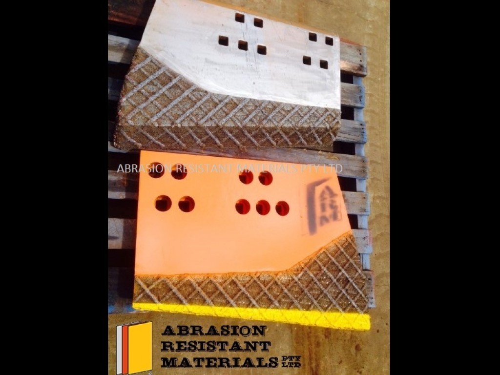ARM Low Wear Rate Hardfaced Dozer Edges - 08